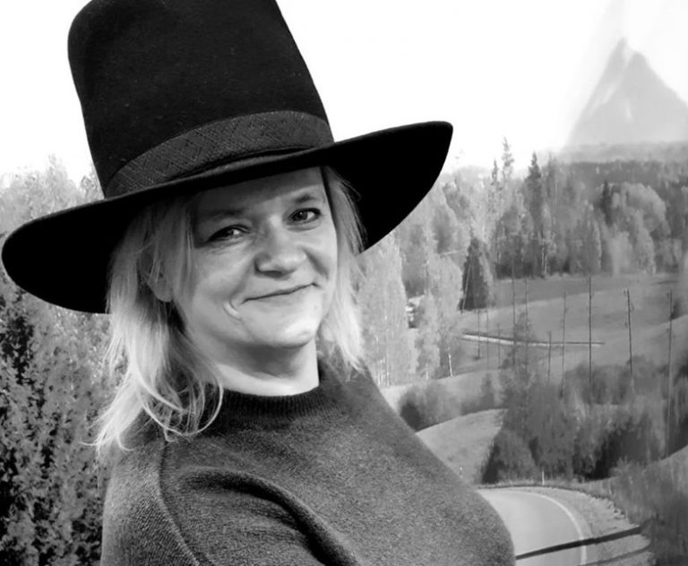 Gide Signe Lūsiņa - Ceļveži.lv